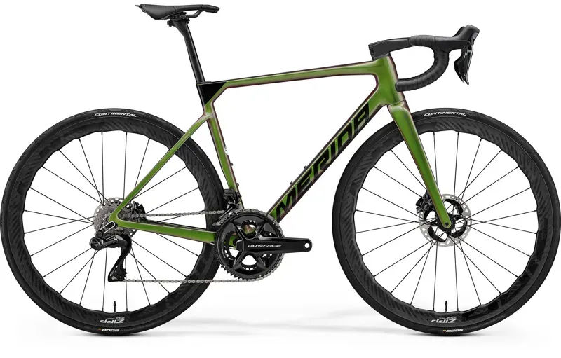 2022 Merida Scultura 10K Men's Road Bike in Green